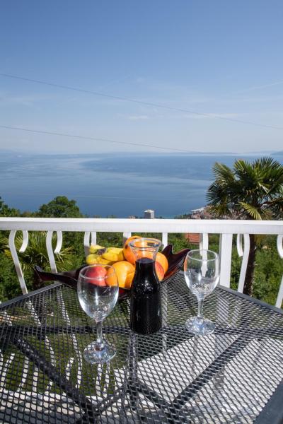 Bela Vista 5 Rustikales Appartement - Opatija