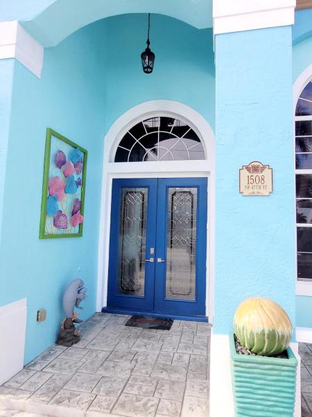 Cape Paradise Resort - Your Luxury Tropical Retreat - Sanibel Island, FL