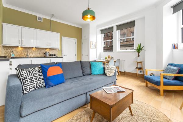 Cozy With Character Lovely Central Apartment - Edinburgh