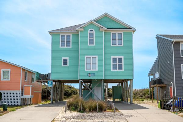 Beach Baby By Oak Island Accommodations - Oak Island, NC