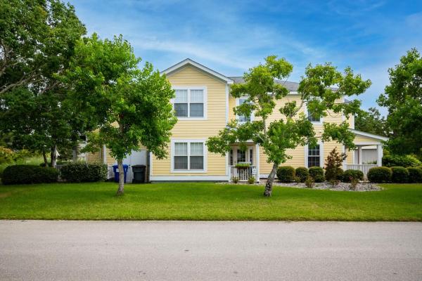 Marina 1 By Oak Island Accommodations - Southport, NC