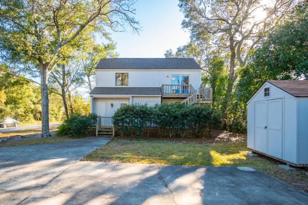 The Rectory By Oak Island Accommodations - Oak Island, NC