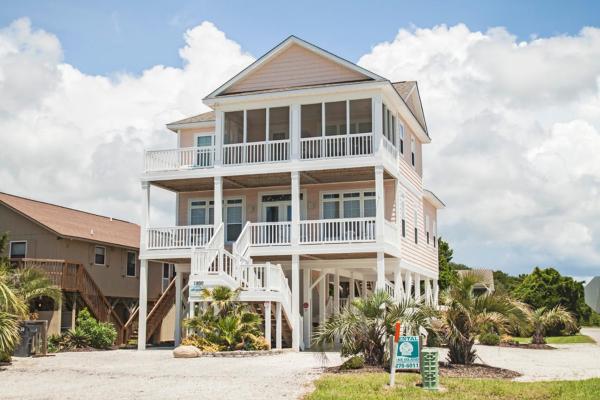Kathy's Dream By Oak Island Accommodations - Oak Island, NC