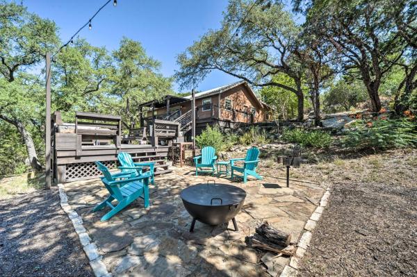 Canyon Lake Hideaway With Fire Pit And Yard! - Canyon Lake, TX