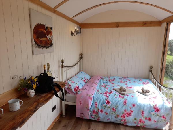 Top Of The Rock Glamping - Llanidloes