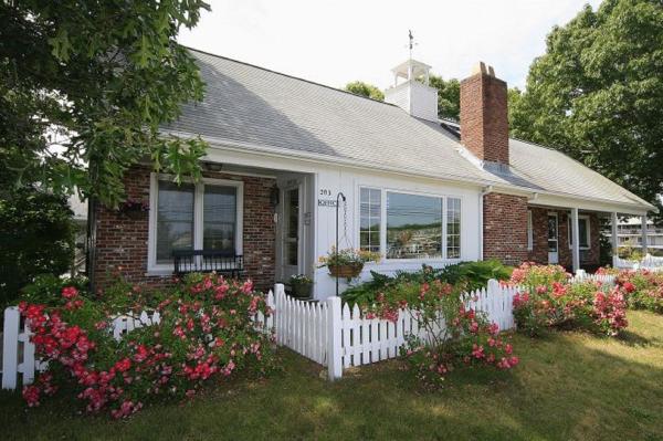 Skaket Beach Motel - Orleans, MA