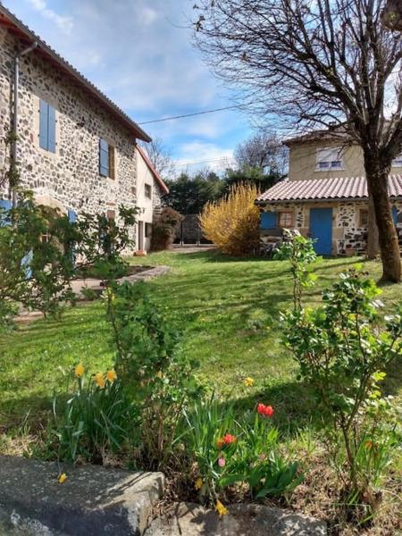 Studio 45m2, à La Campagne, à 15 Mns Du Puy En Velay - Auvergne
