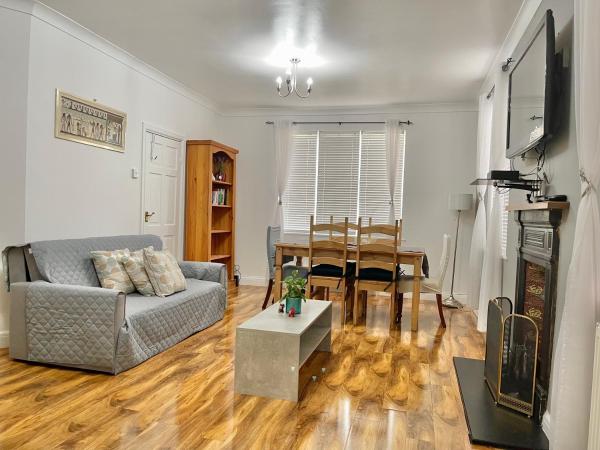 Penny Lein Apartments - Uxbridge