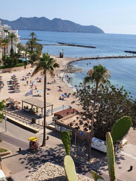 Apartamento Torre Bona - Seafront, 10 Meters From The Beach! - Son Servera