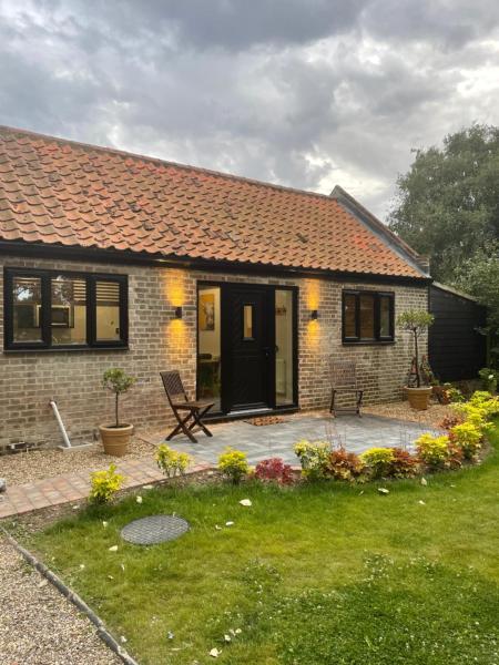 The Parlour - Winterton-on-Sea