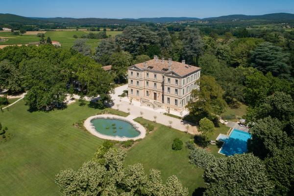 Château De Montcaud - Uzès