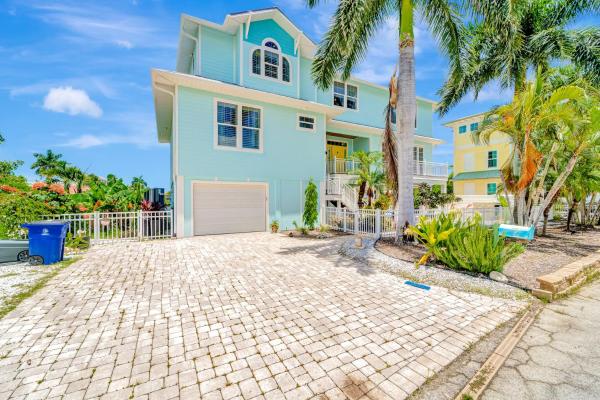 Matlacha Magic - Sanibel Island, FL