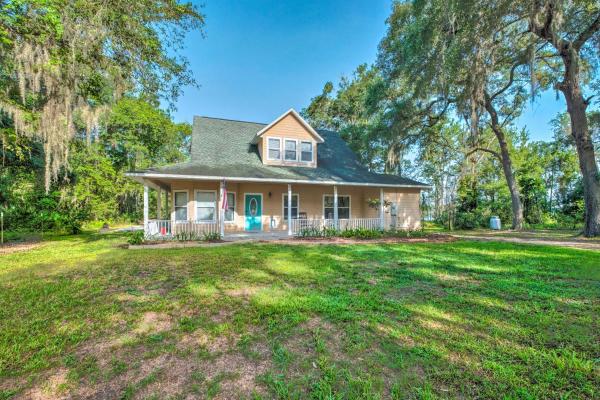 Lovely Hawthorne Home With Private Boat Dock! - Hawthorne, FL