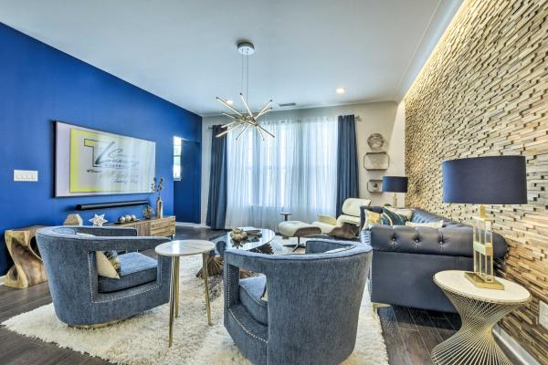 Sleek Durham Townhome Near Dtwn With Balcony! - Falls Lake State Recreation Area, Wake Forest