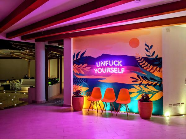 Off Hostel - Colombia