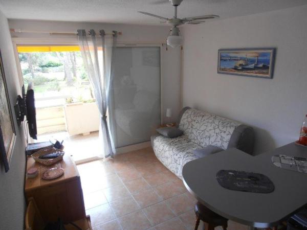 T2 Cabine Rénové Proche Commerces Et Plages, Expo Sud Avec Garage à Bormes Les Mimosas - Fr-1-610-52 - Bormes-les-Mimosas