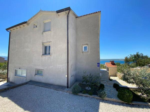 Apartments With Parking Space Maslenica, Novigrad - 12636 - Kroatien
