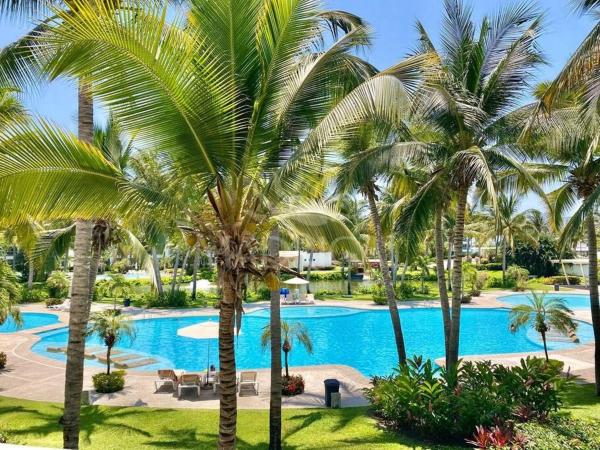 Lujoso Departamento En Acapulco Con Alberca Y Club De Playa - Acapulco