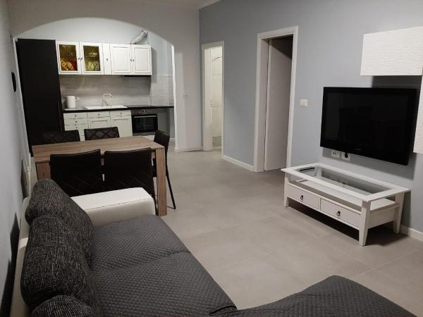 Junik Apartment - Orikum