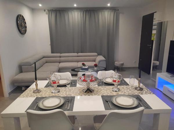 Suite Jacuzzi Giverny Paris - Val-d'Oise