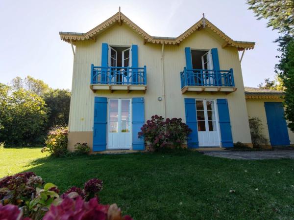 Maison Avec Jardin Et Accès Direct Plage à Le Palais - Fr-1-418-20 - Bangor, France