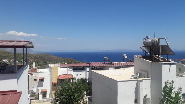 Cheerful 3 Bedroom Villa - Ören