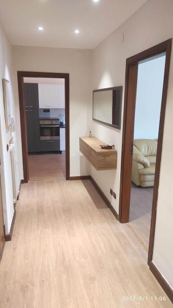 Appartamento In Zona Residenziale - Rose
