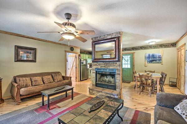 Fisherman's Retreat At Kudzu Cove Cabins Resort - Guntersville, AL
