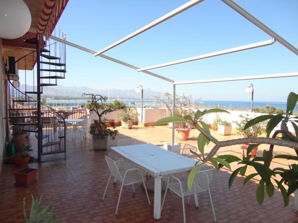 Casa Delle Pomelie - Taormina & Etna Panoramic Views - Riposto