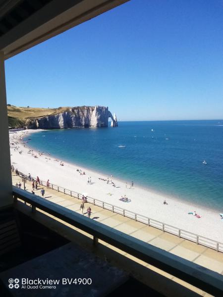 La Croisière Vue Mer - Étretat