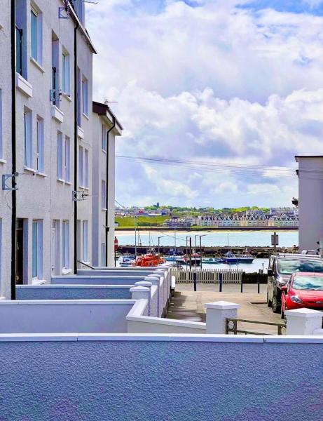 Number 14 Self Catering, Portrush, Northern Ireland - Portrush