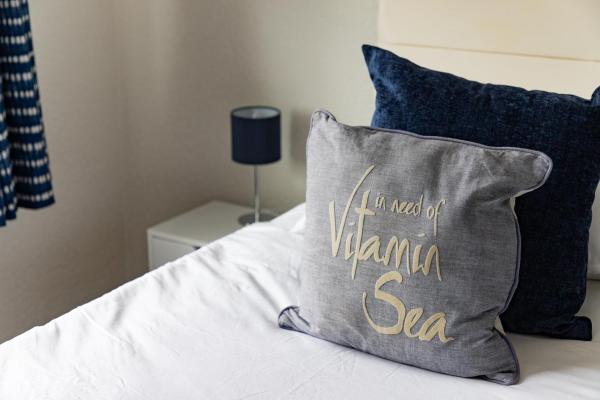 1 Chatsworth Riverscape Apartments - Riverview Apartment In Great Location With Free Parking Overlooking The Gannel Just A Short Walk From Newquays Incredible Beaches And Local Amenities - Mawgan Porth