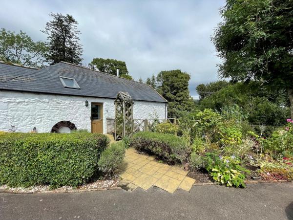 Pass The Keys Beautiful 2br Converted Mill - Idyllic Location - Dumfries