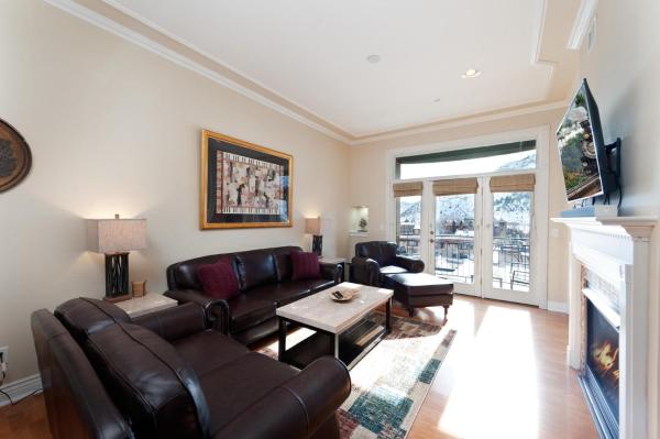 Mears House Unit 3c - Durango, CO