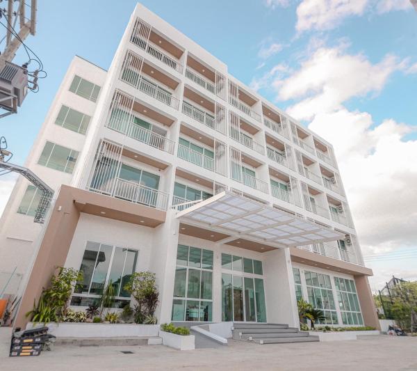 Hotel Agnes - Buriram