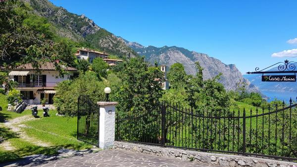 Country House Casa Marisa Garden And Lake View By Garda Domus Mea - Malcesine