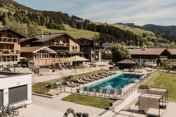 Hofgut Apartment & Lifestyle Resort Wagrain - Austria