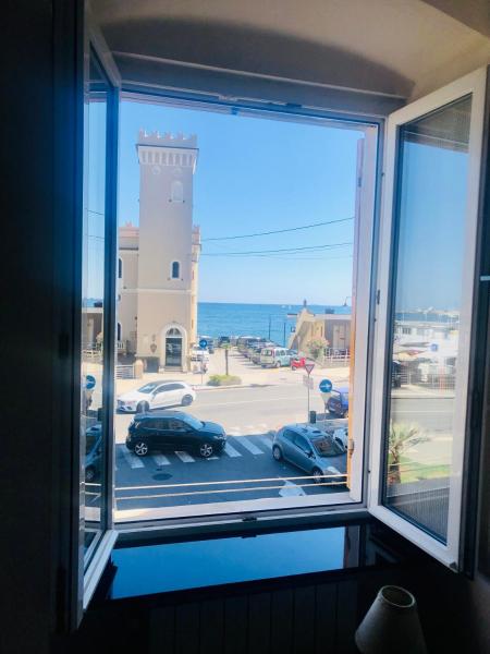 Mydollhouse Delizioso Appartamento Fronte Mare - Arenzano