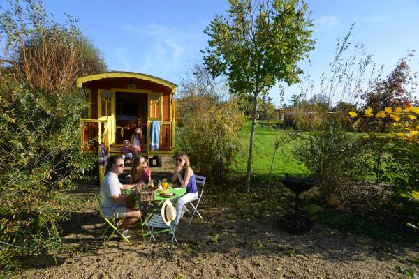 Les Roulottes & Cottages Du Moulin - Château-Gontier-sur-Mayenne