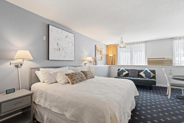 The Niantic Inn - Old Lyme, CT