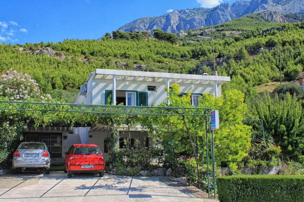Apartments And Rooms With Parking Space Tucepi, Makarska - 6901 - Hvar