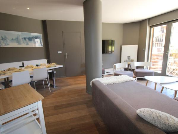 Appartement Avoriaz - 8 Pers, 90m², Sauna, Jacuzzi, Centre Village, Exposition Sud - Fr-1-633-13 - Champéry