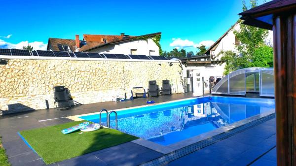 Fafa Home With Pool - Ratingen