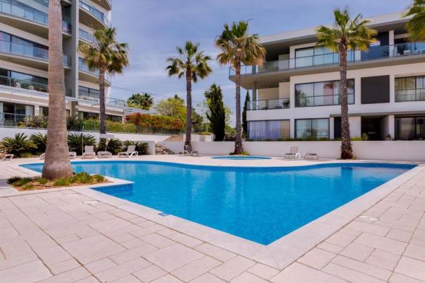 Apartment Nearby Golf Course In Quarteira - Quarteira