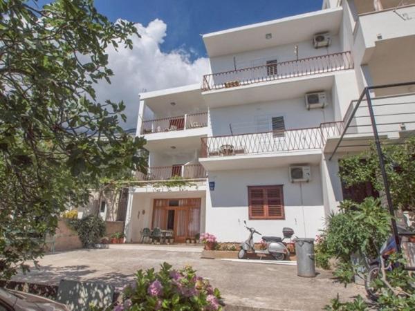 Apartmani Marta - Podgora