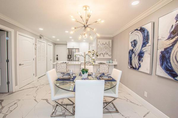Lavish Living ~ Ground Floor Corner Unit - Wesley Chapel, FL
