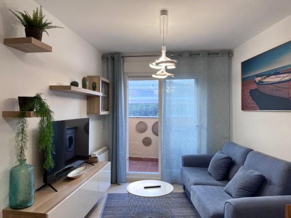 ÁTico En Boiro La Niña, A 50m. Playa Jardín. - Boiro