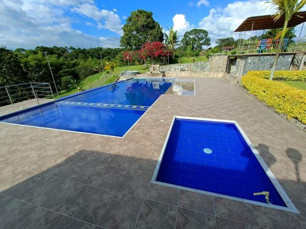Hotel Campestre Los Mangos - Alcalá
