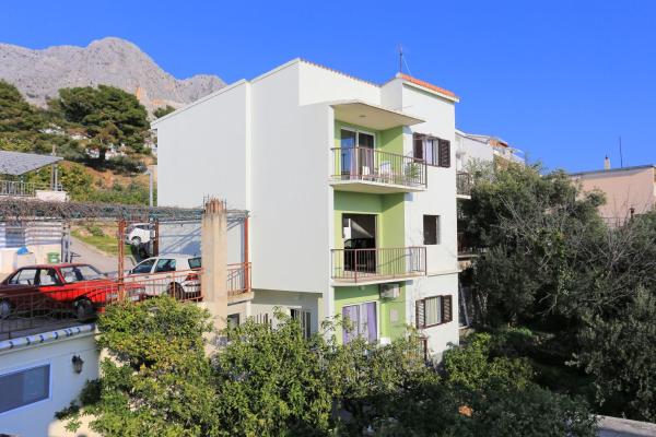 Apartments By The Sea Podgora, Makarska - 16630 - Igrane