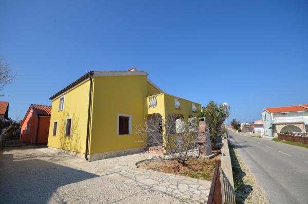 Apartments With Parking Space Vir - 18607 - Vir
